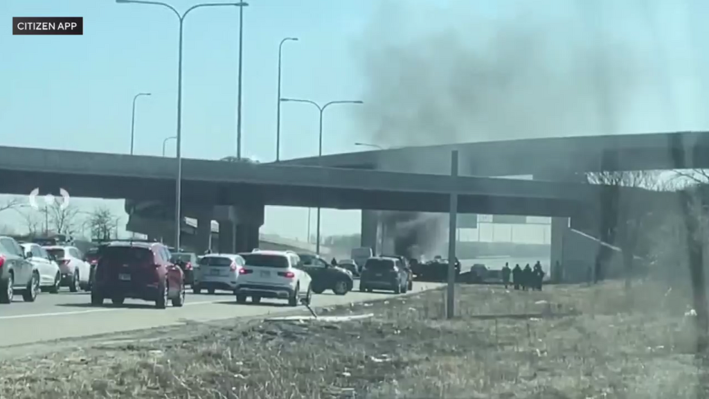 Jeep falls off overpass, catches fire on ramp to Chicago's Bishop Ford ...