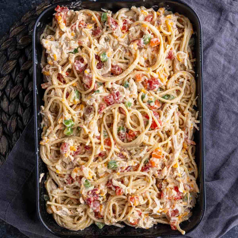 Easy Rotel Chicken Spaghetti - Just 6 Ingredients!