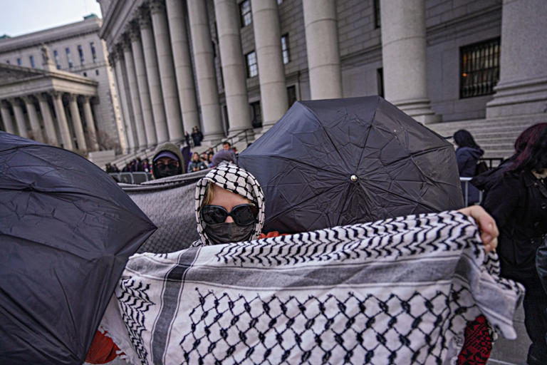 Mahmoud Khalil to remain in ICE custody as hundreds converge upon Lower ...