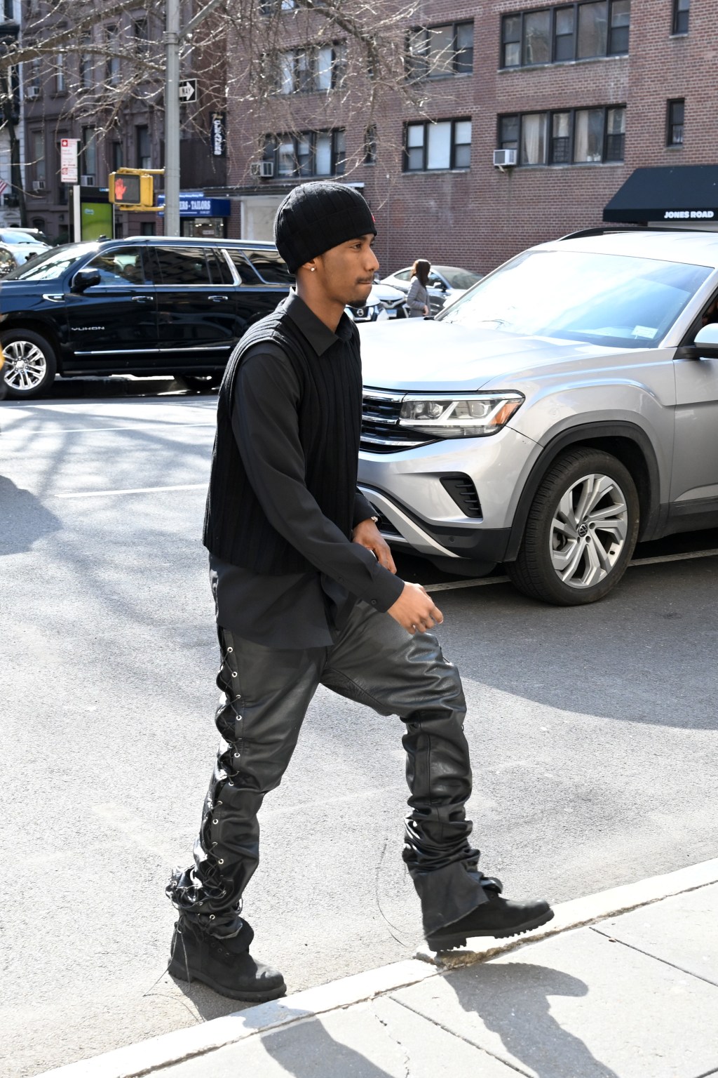 Biggie Smalls’ exes Faith Evans and Lil’ Kim attend his mom Voletta ...