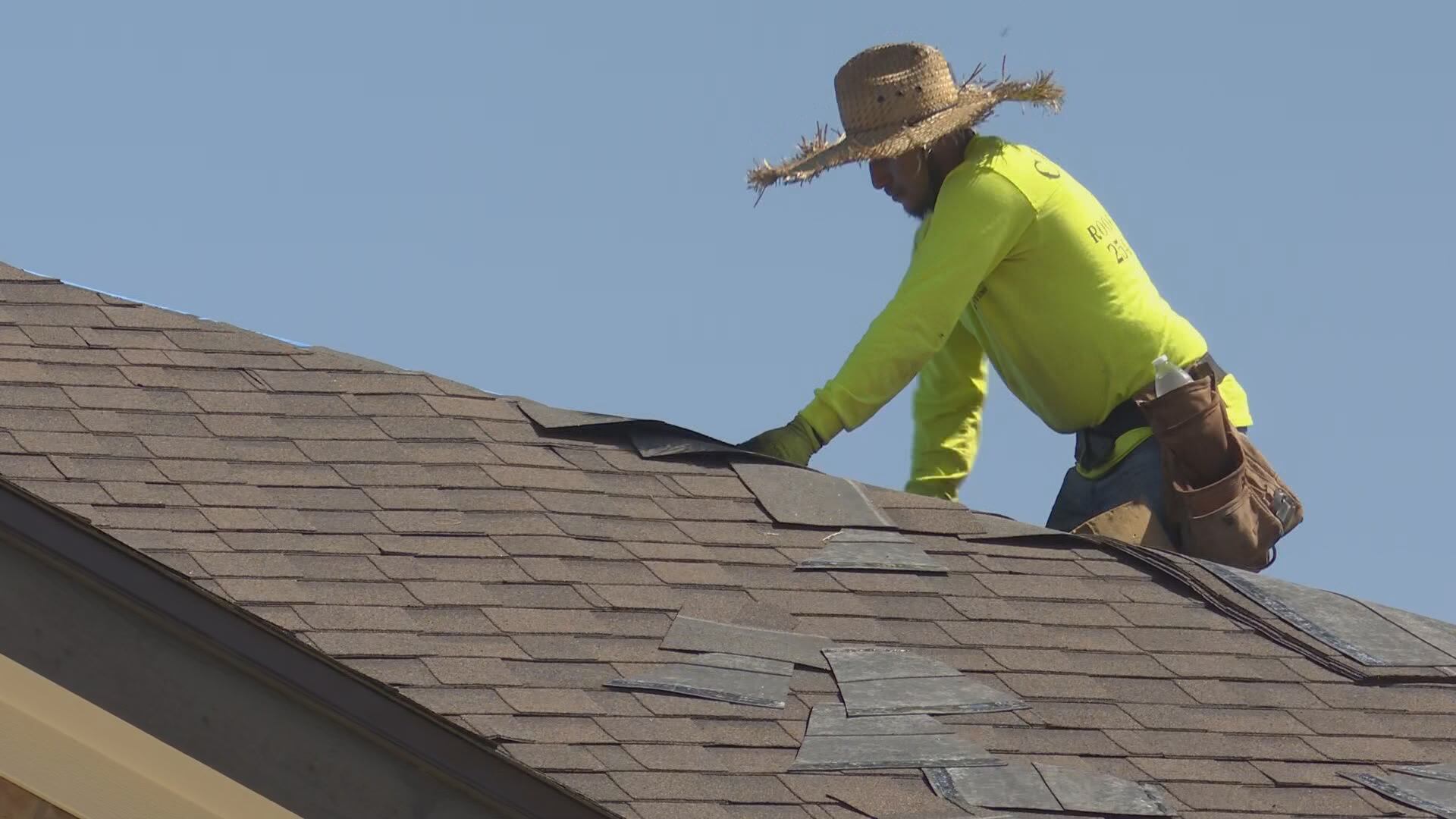 Cen-Tex Roof Systems offers advice after high-wind damage across ...