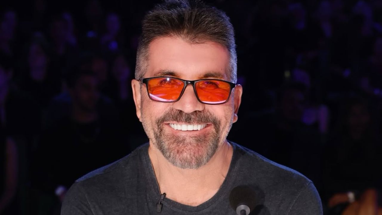 Simon Cowell reveals the curious reason for wearing red-lensed glasses ...