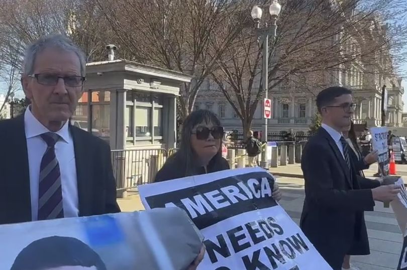 Enoch Burke's family have been found staging protest metres away from ...