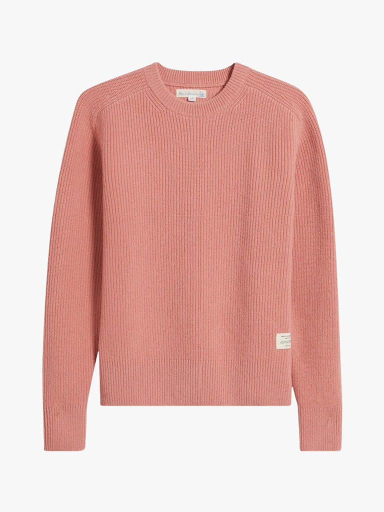 The Best Clothing Brands for Men to Build a Wardrobe from Scratch