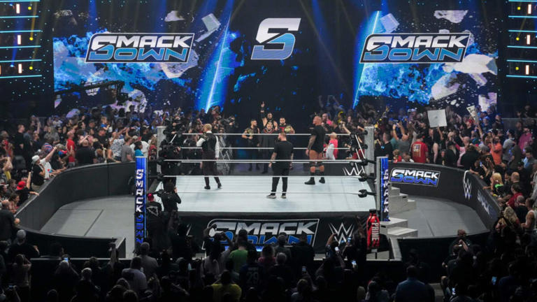 WWE Fans React to Major Change of Plans for 'Friday Night SmackDown'