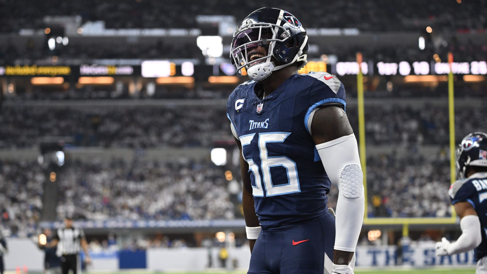 Cowboys trading with Titans for LB Kenneth Murray