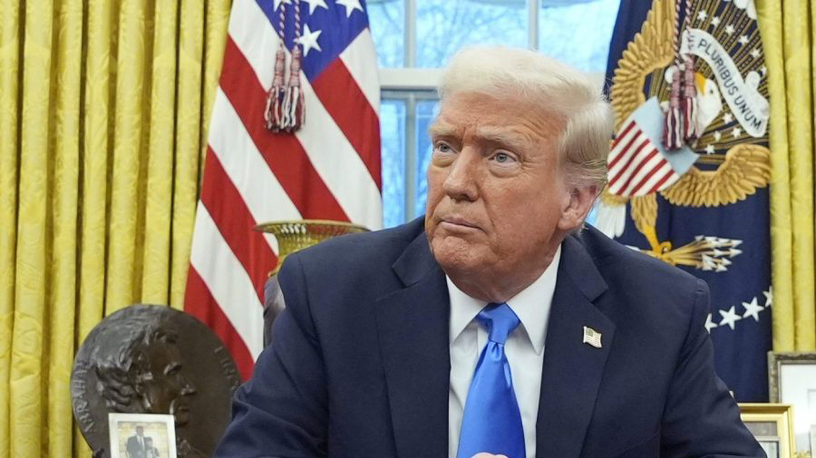 Judge temporarily blocks parts of Trump order targeting Perkins Coie Judge temporarily blocks parts of Trump order targeting Perkins Coie