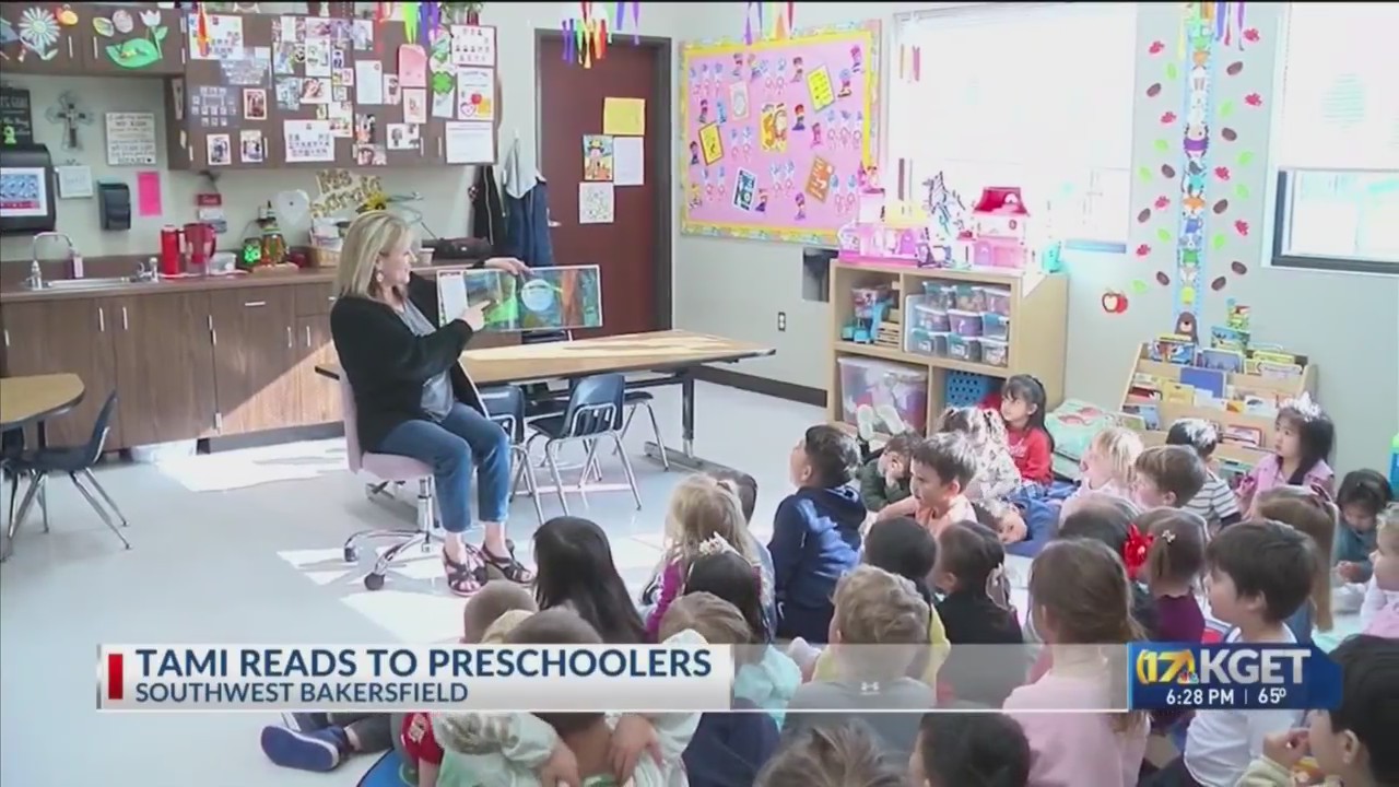 Tami Mlcoch reads to preschoolers at Trinity Preschool