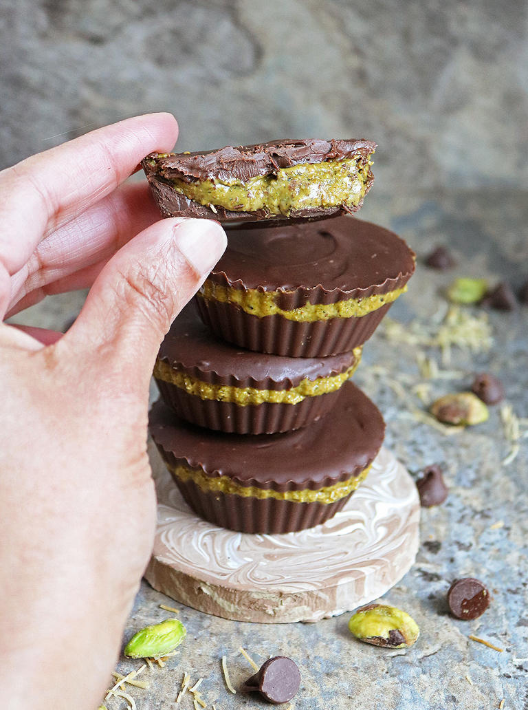 Easy Dubai Chocolate Cups