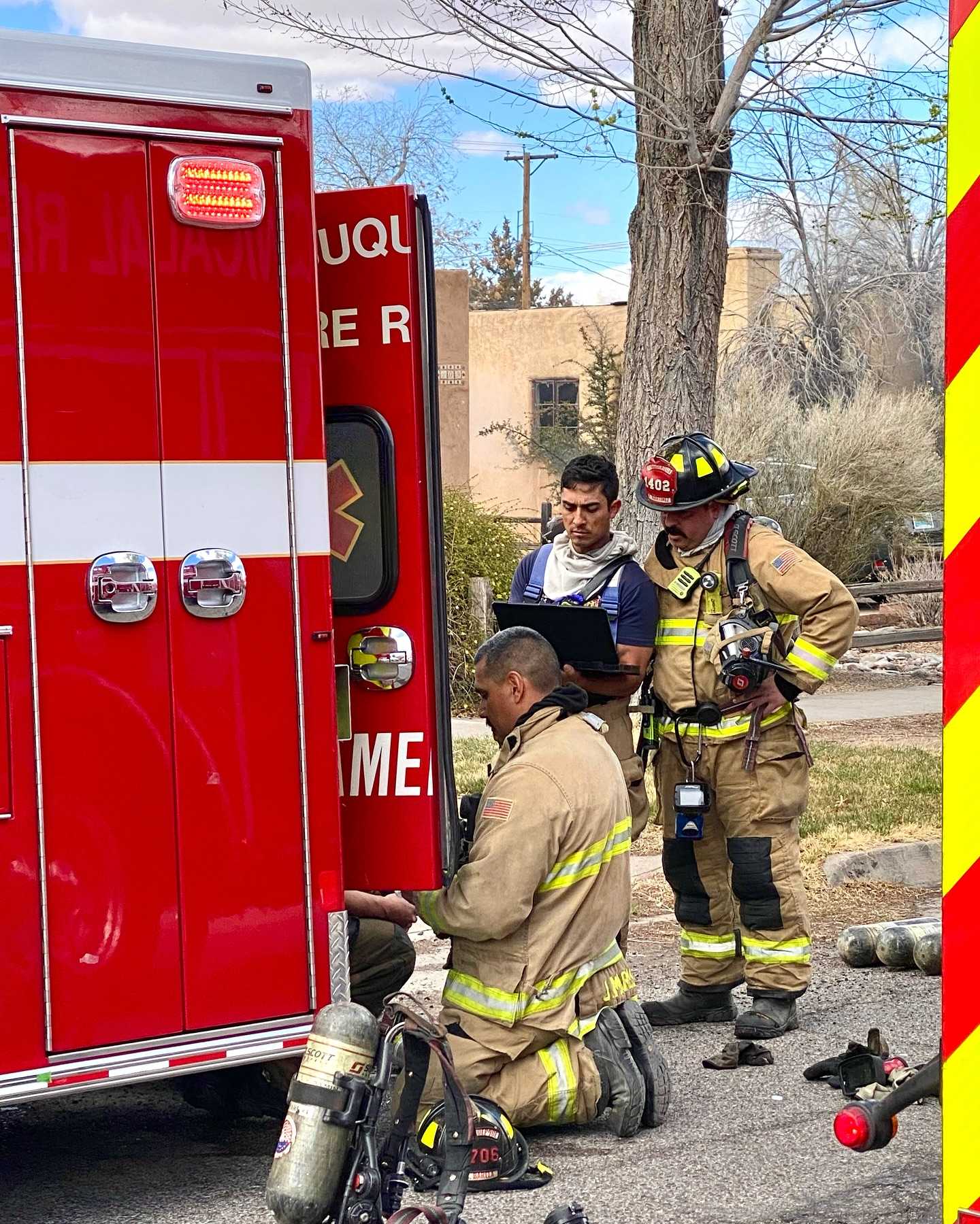 Firefighter injured while responding to flames