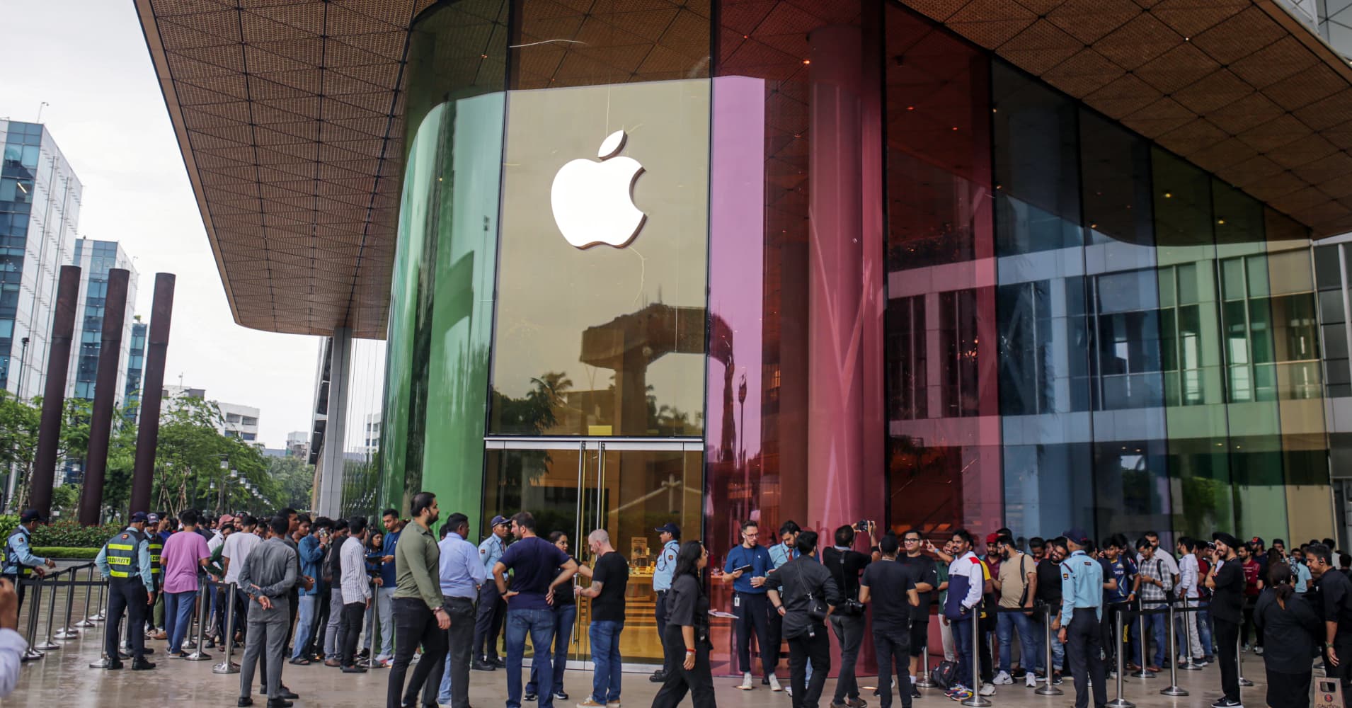 CNBC's Inside India newsletter: Apple has big expansion plans in India — but Trump's tariffs ...