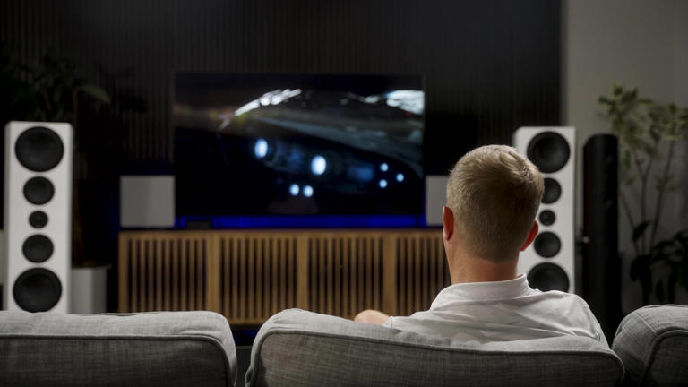 Watching less TV can lower the risks of serious heart problems