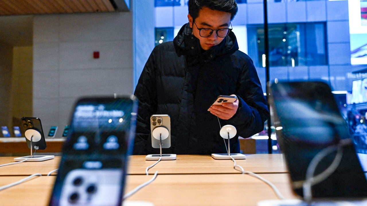 Apple supplier Lens Technology joins list of Chinese firms planning ...