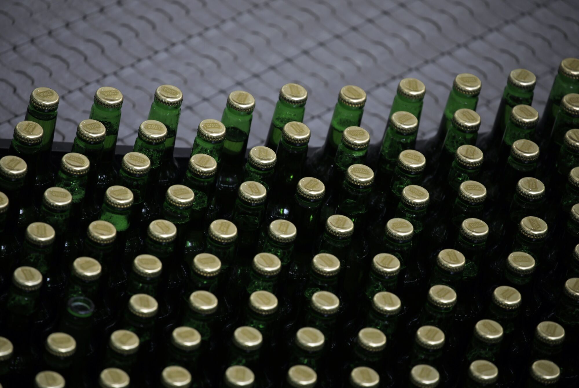 Budweiser APAC to Cut Thousands of Jobs to Reduce Costs