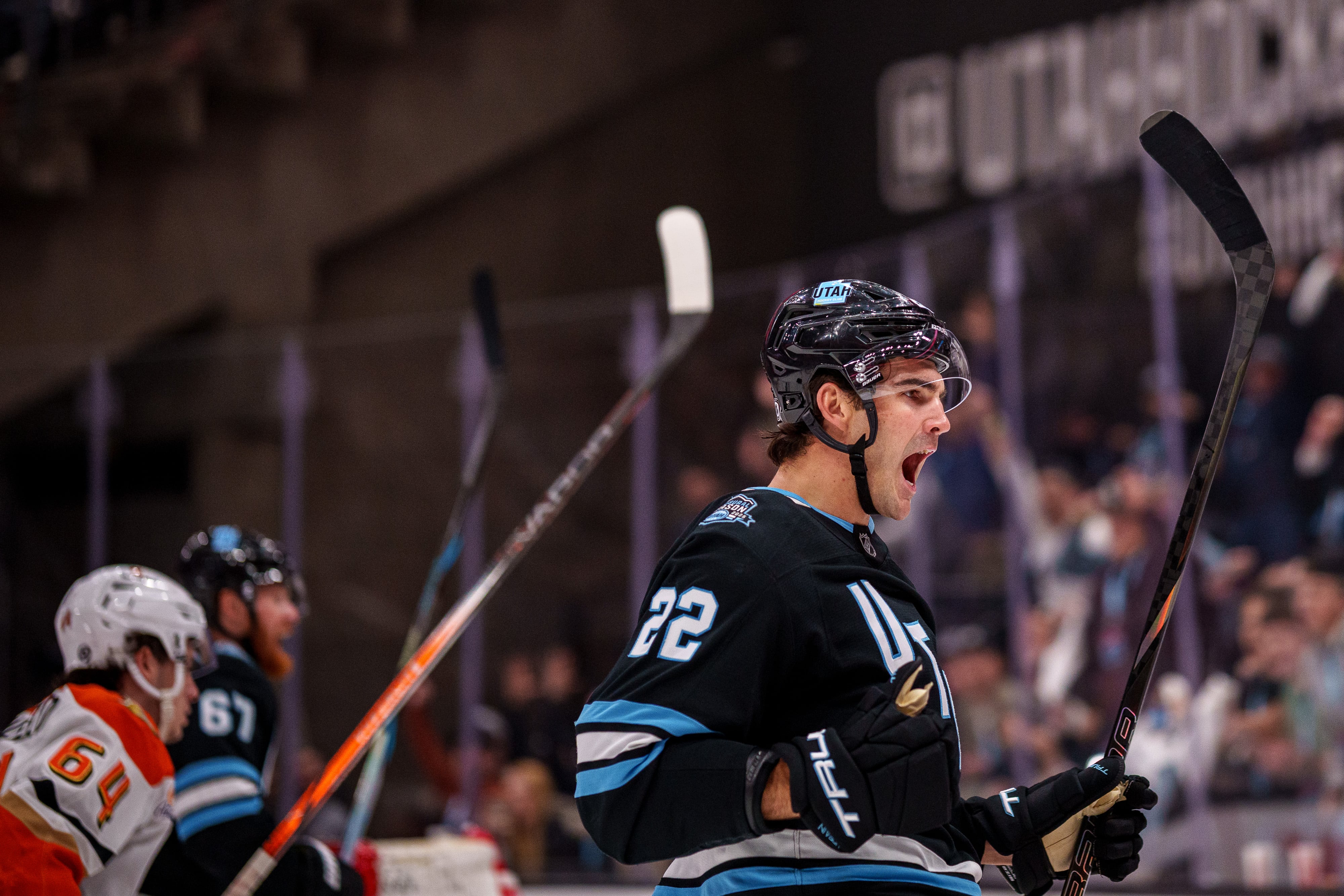 ‘They fight for each other:’ Utah Hockey Club pulls out important win ...