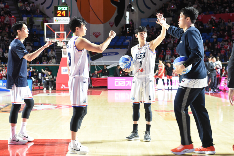 [BK 프리뷰] 위기의 KCC, 최하위 삼성 상대로 연패 탈출 도전