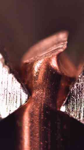 Insanely Satisfying Wire Cut Close-Up!