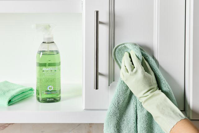 5 Ways to Degrease Kitchen Cabinets and Finally Get Them Clean, According to Pro Cleaners