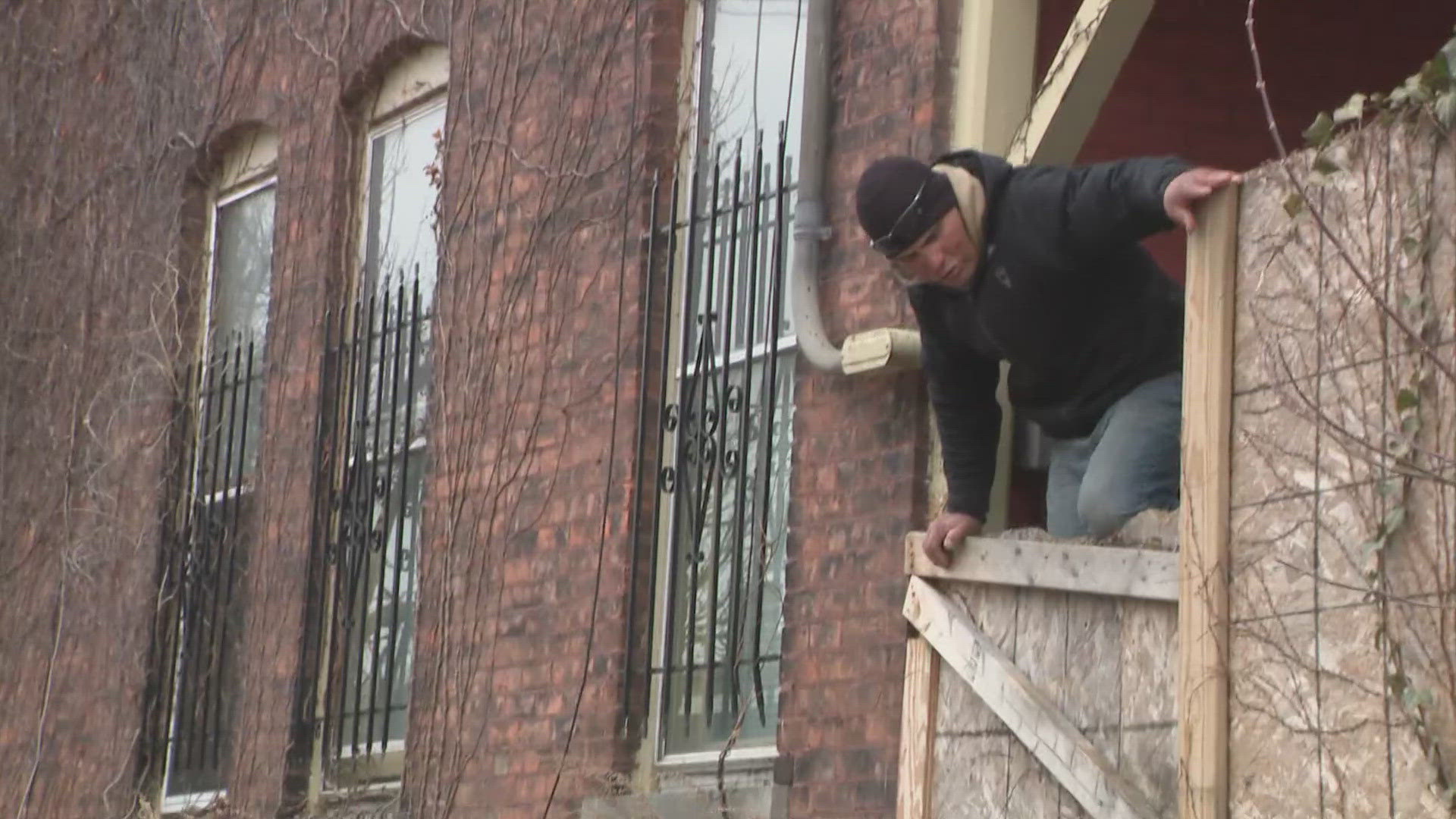 Squatters trespassing in vacant homes taking a toll on neighborhoods