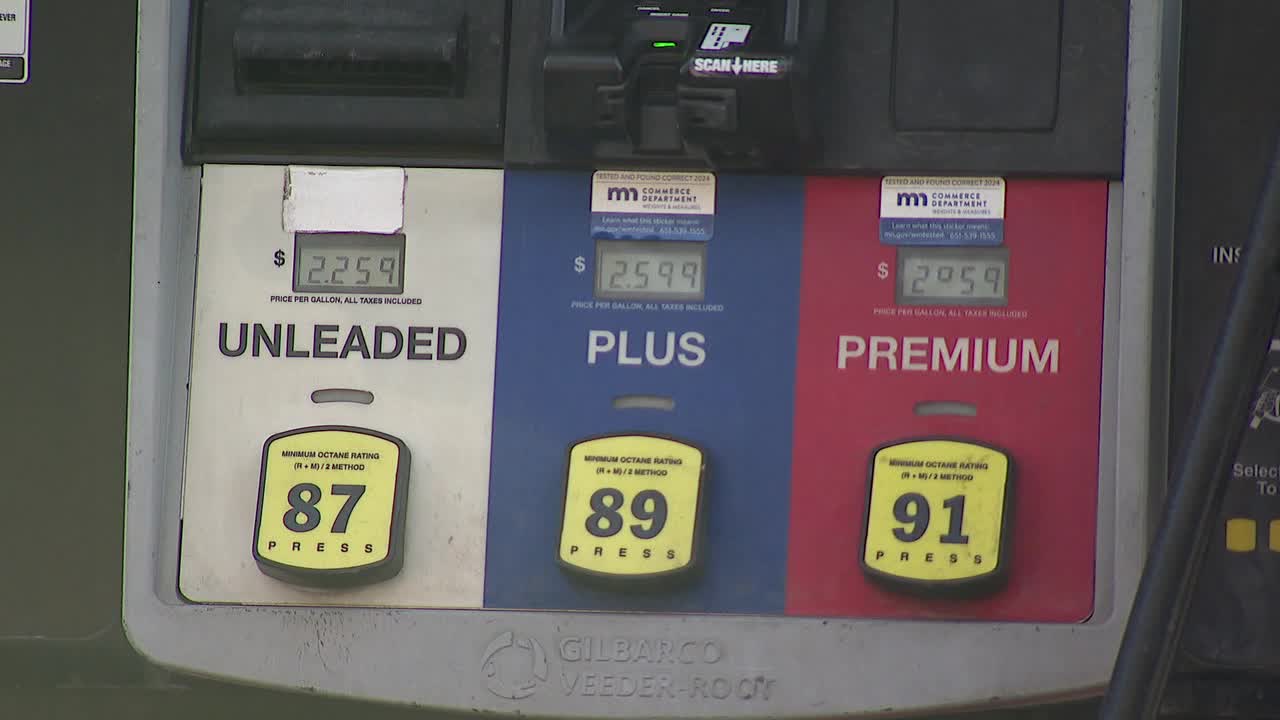 Chaska gas station war: 3 stations selling below $2.30 per gallon