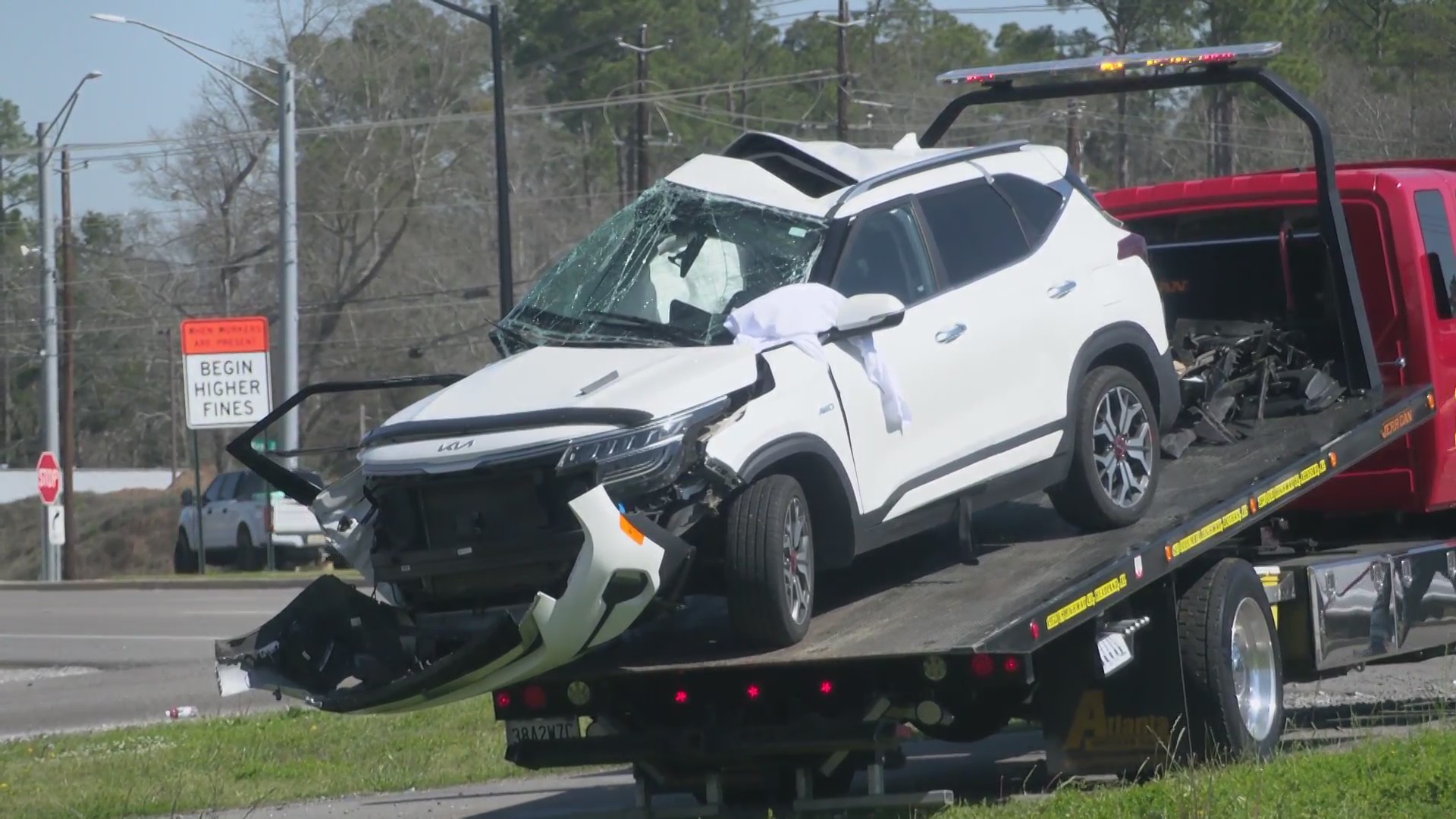 Woman killed in crash with Dothan police car
