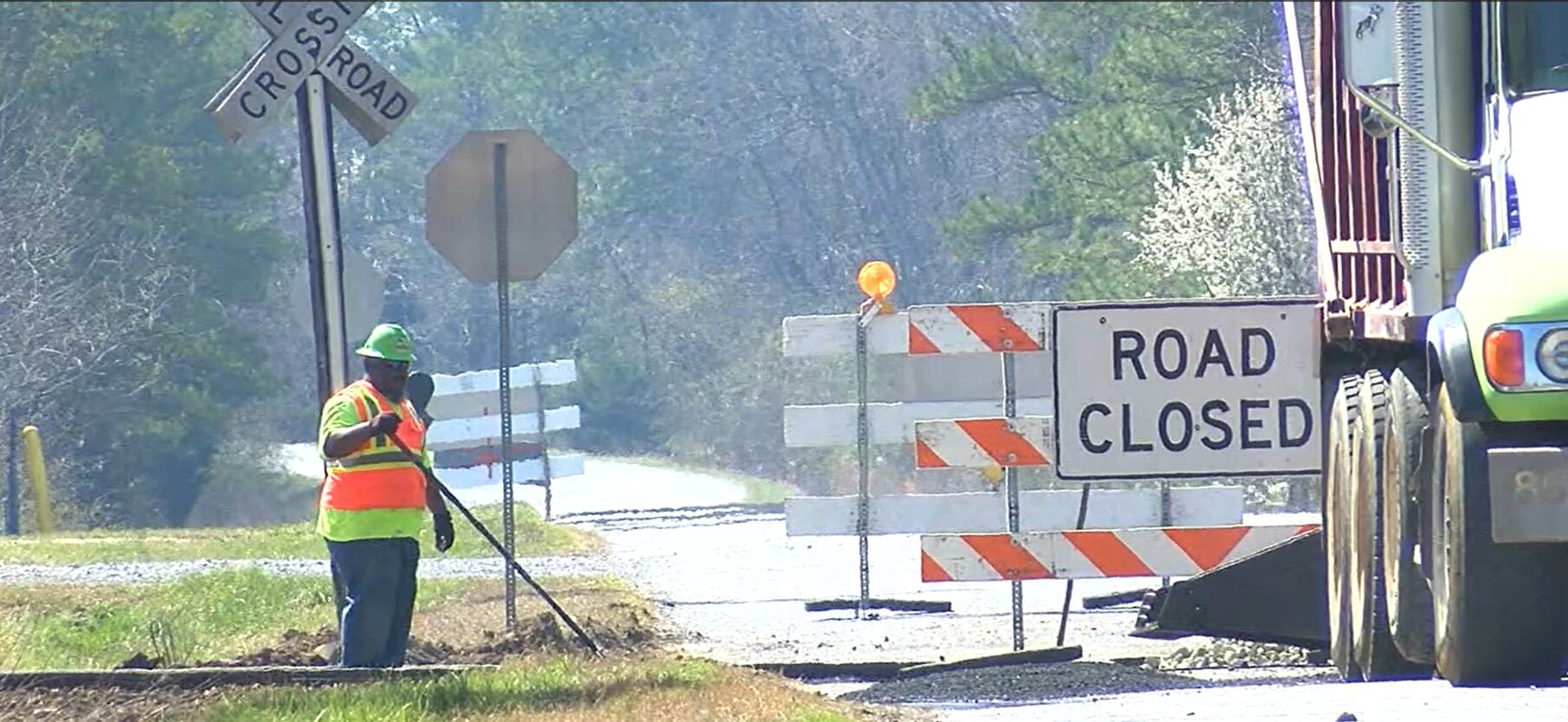 City of Attalla fixing railroad crossing for a smoother commute