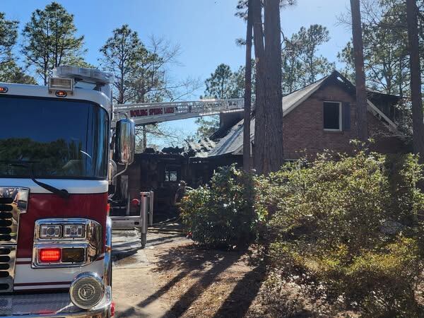 Local fire departments respond to house fire in Boiling Spring Lakes