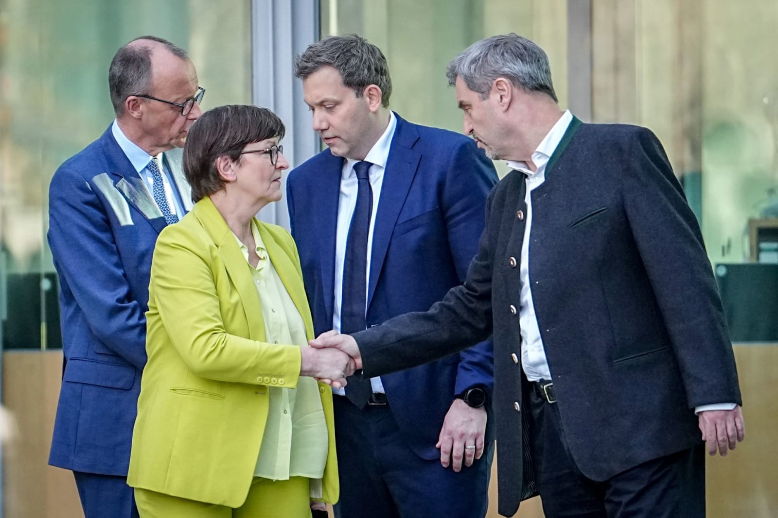 Germany's conservatives kick off coalition talks with centre-left SPD