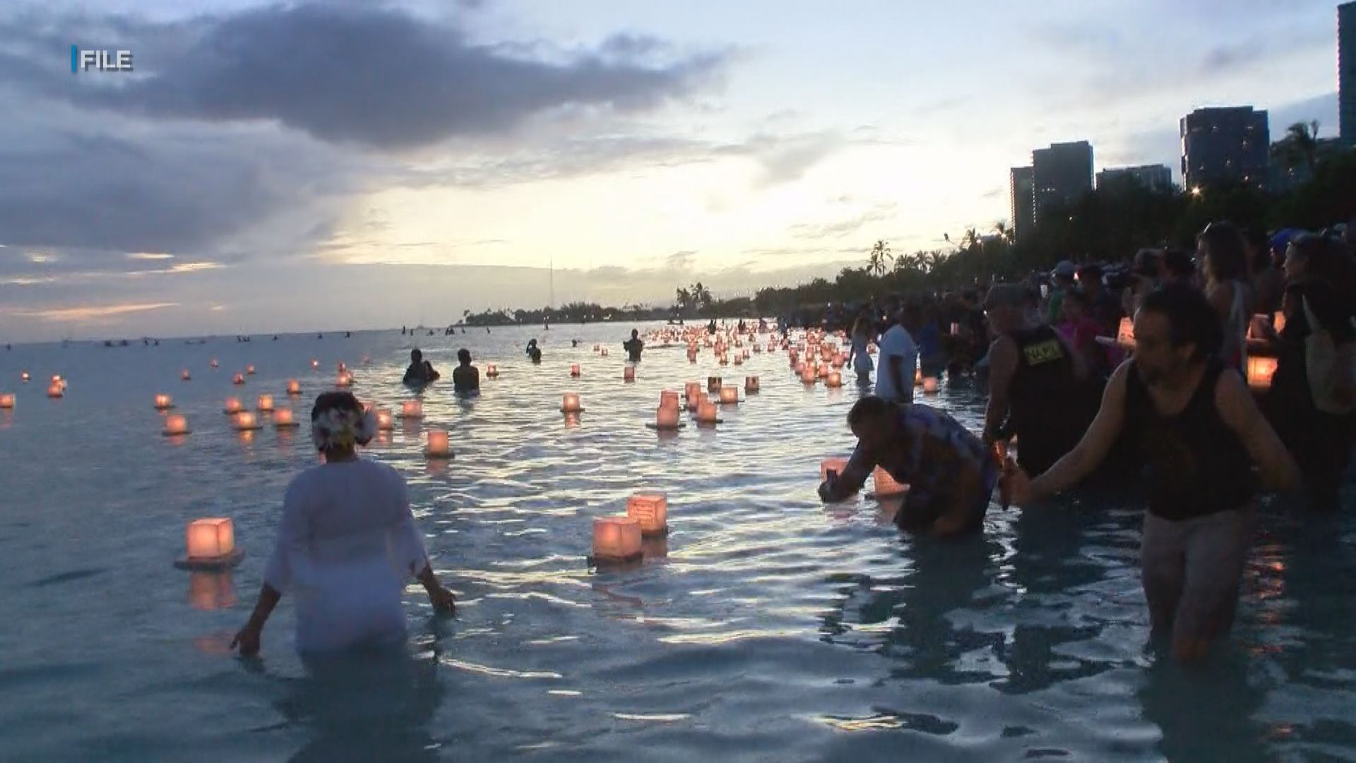 Shinnyo Lantern Floating Hawaii ceremony returns, honoring fallen ...