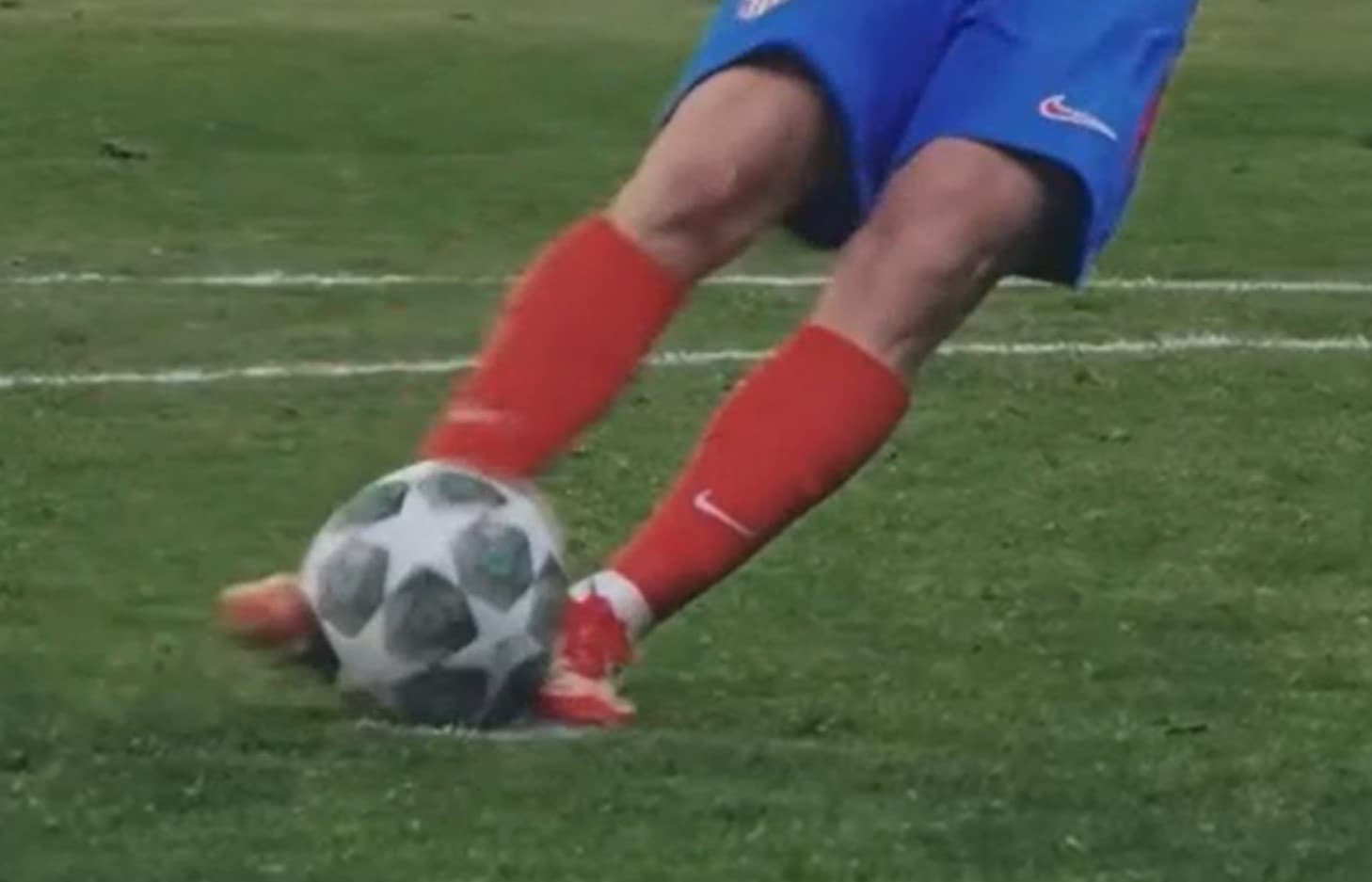 Atlético-Real: la vidéo qui montre qu’Alvarez a bien touché deux fois ...