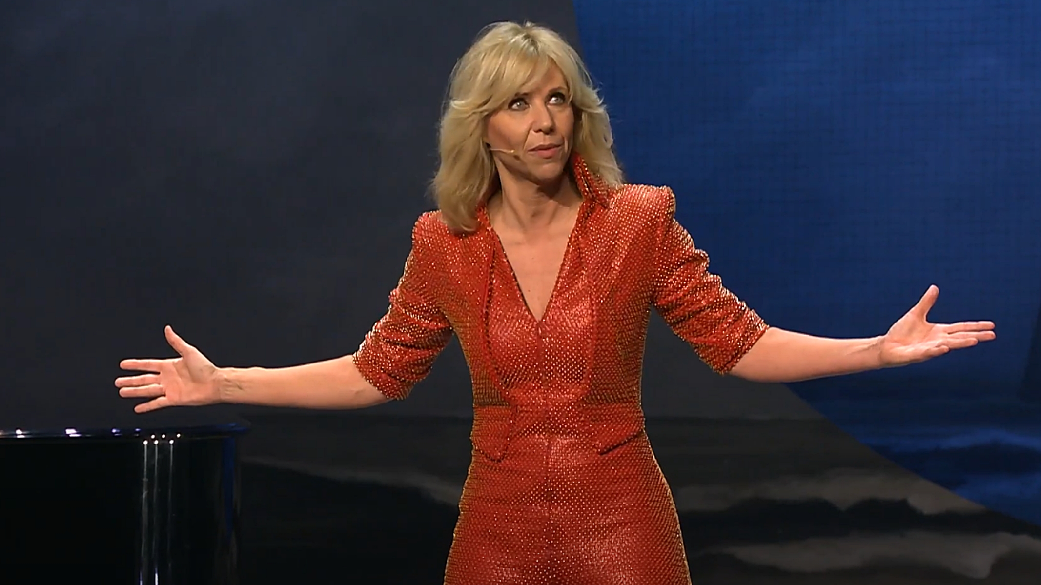 Claudia de Breij 50 jaar: zo zag de cabaretier er als peuter en tiener uit