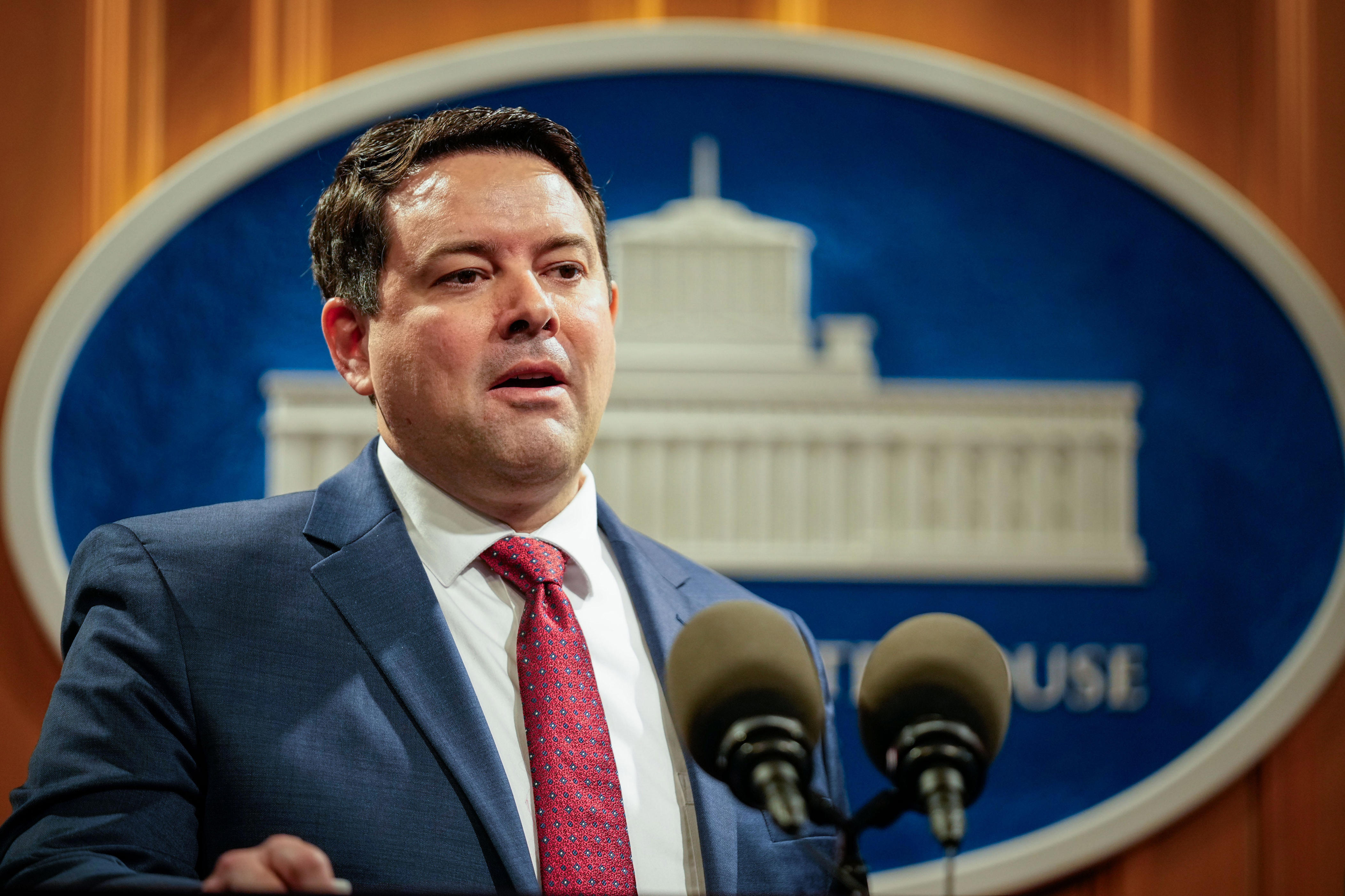 Vivek Ramaswamy loves America and Ohio. 'Identity politics' be damned ...