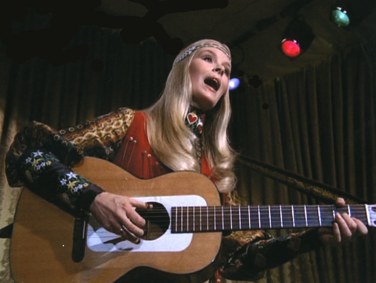 We keep finding famous people in the Fox Cities. Here's another 11 ...