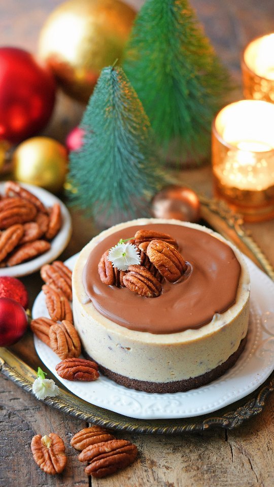 This Pecan Cinnamon Cheesecake Will Change Your Life—One Bite is All it ...