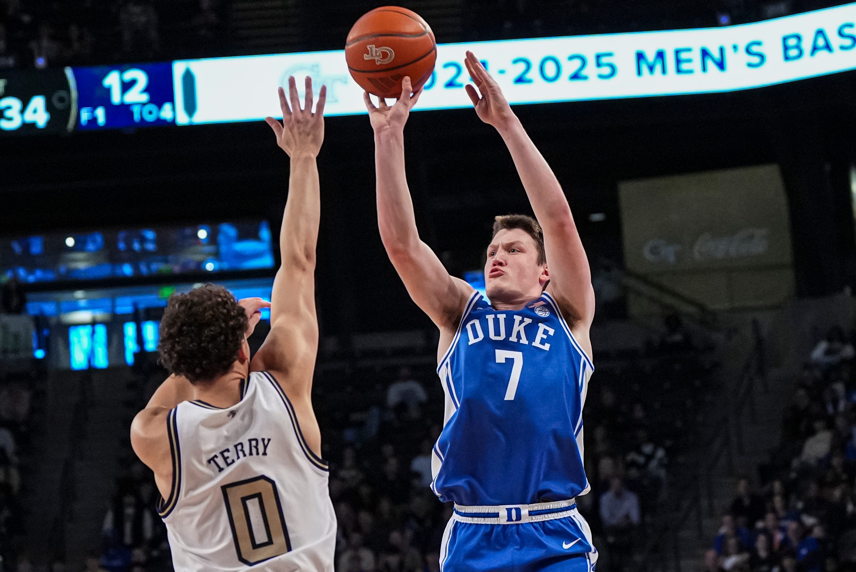 Prediction and betting odds for Thursday's Duke basketball game against ...