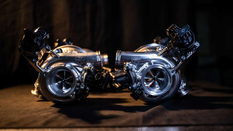 Optical illusion: Only those with a sharp vision can find the cat hiding in the popcorn in just ...