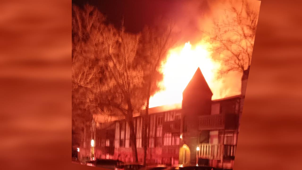 Crews battle fire at troubled South Fulton condos for second time since ...