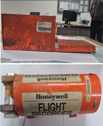 Newly adopted aircraft required to have backup power for black box ...