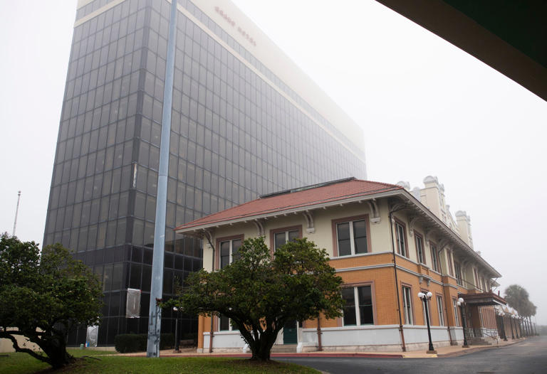 Pensacola eyes redevelopment of Grand Hotel to aid Pensacola Bay Center future