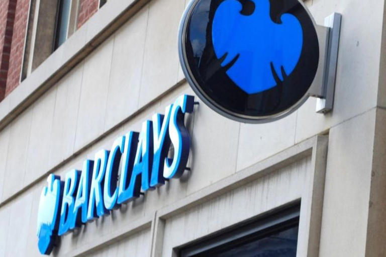 Barclays issues warning to anyone with a debit or credit card over ...