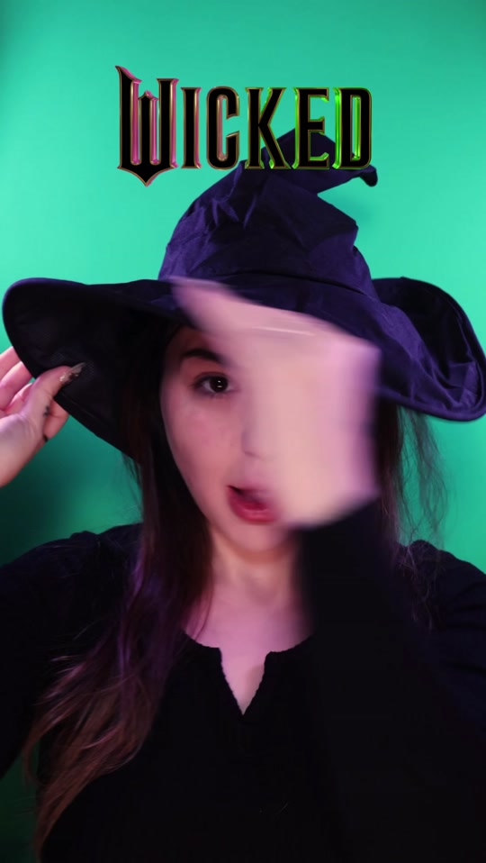 The Ultimate Wicked Showdown Elphaba vs. Glinda Will Leave You Spellbound