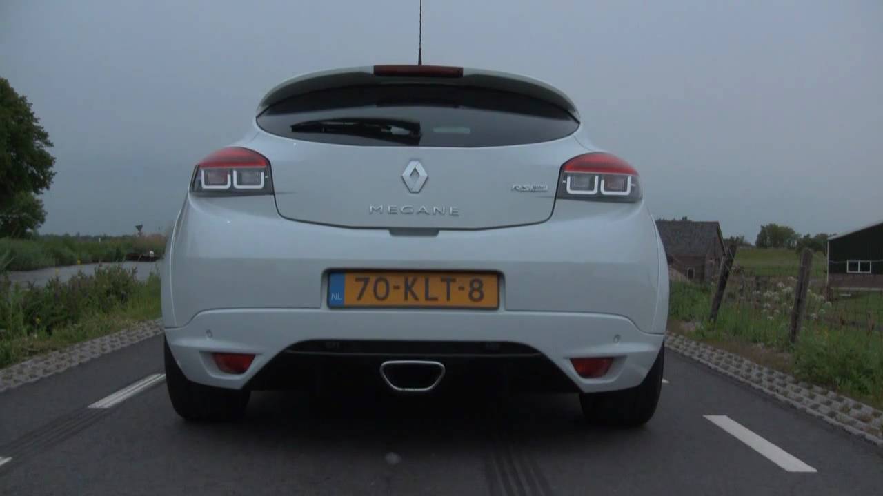0-100 km/h Renault Megane RS 250 Acceleration Test | Fast Hot Hatch
