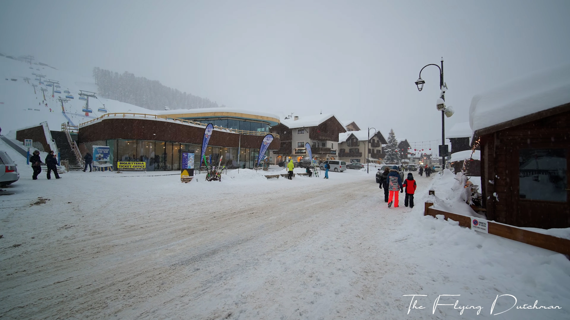 Livigno Italy - Snowy Day Walk In The Best Christmas Village in Italy