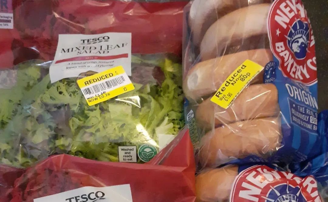 Tesco to hand out free food to stop food waste