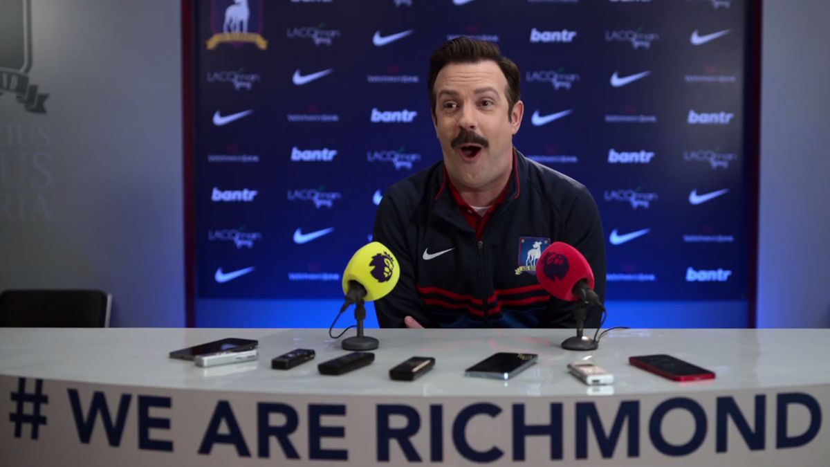 Apple TV+ se suma a la oferta de Prime Video, con series como Ted Lasso ...