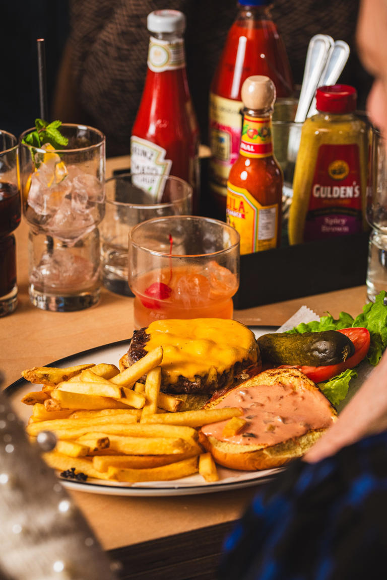 US burger chain with 'out-of-this-world-food' launches in London
