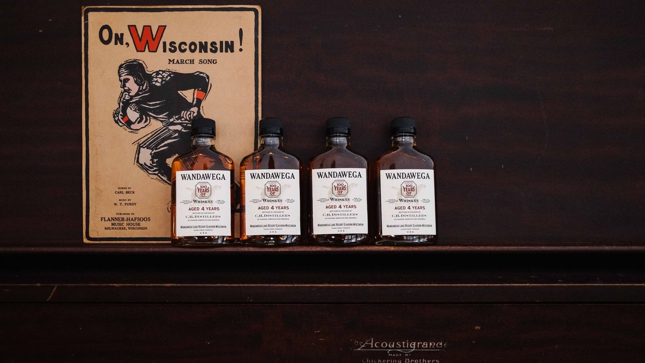 Historic Wisconsin getaway teams up with Chicago distillery for new bourbon