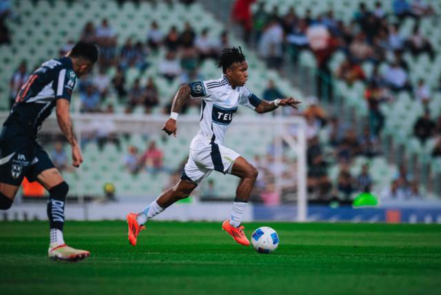 Sergio Ramos padeció talento colombiano: gol de Édier Ocampo fue clave