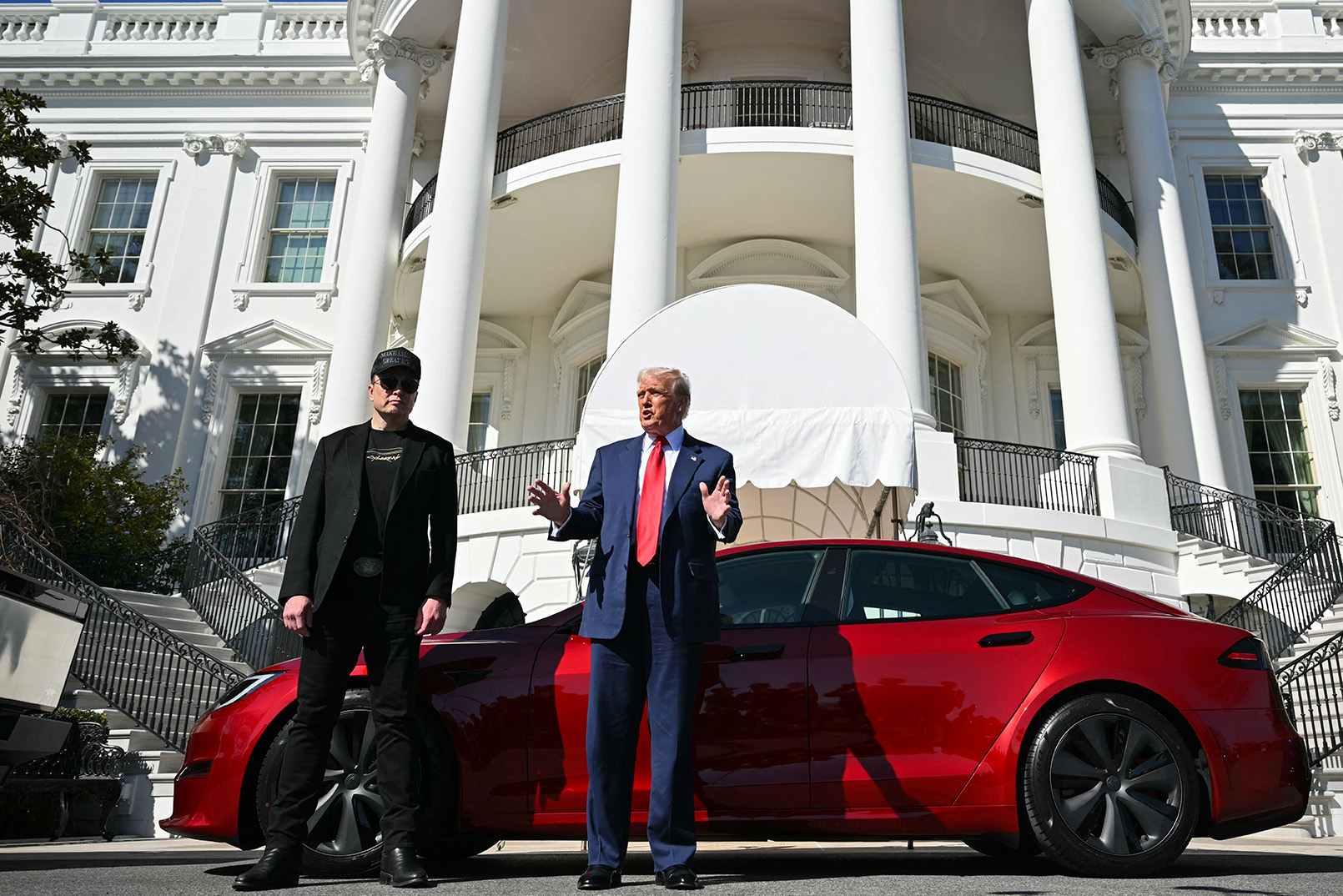 Tesla stock tanks amid Trump, Musk spat