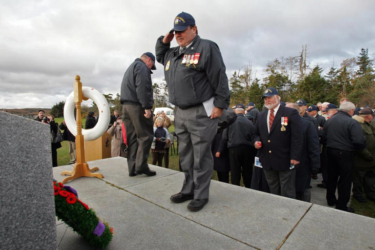 Widow of HMCS Kootenay sailor wins compensation battle with Veterans ...